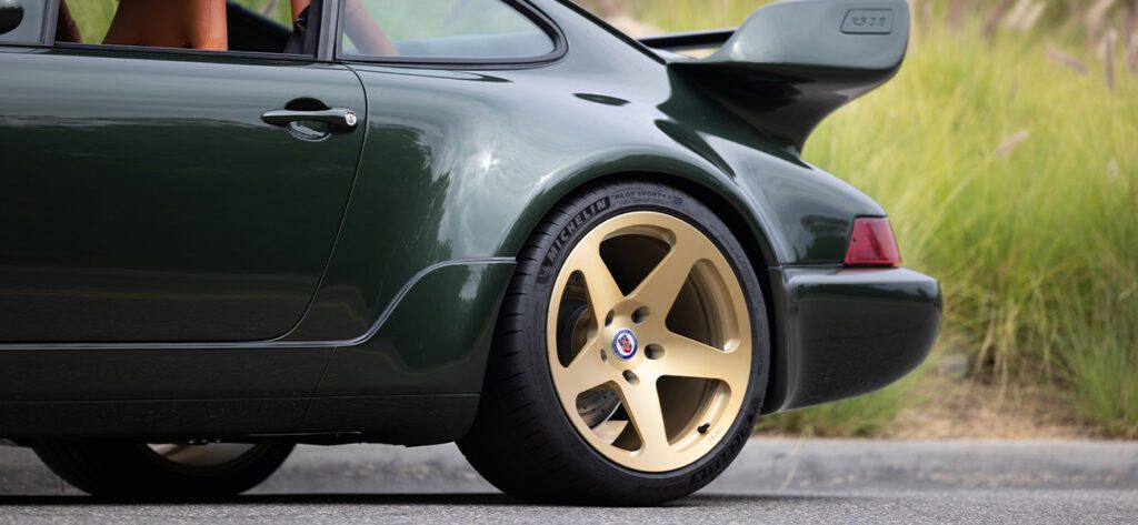 Electric Porsche 911 (964) RSR - Everrati™ - Electrifying Icons